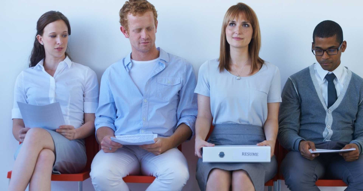 Tips To Maintain Professionalism When Job Hunting | GRIT