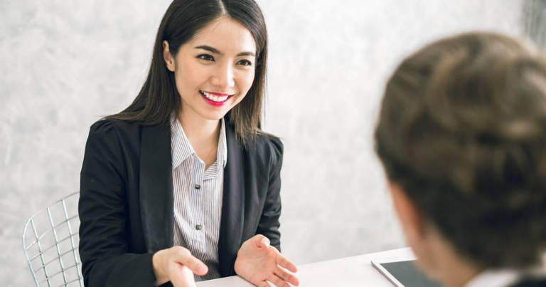 How To Do A Simple Self-Introduction (With Examples) | GRIT